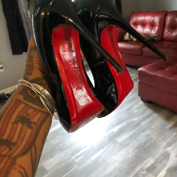 Christian Louboutin | Shoes | Christian Louboutin | Poshmark